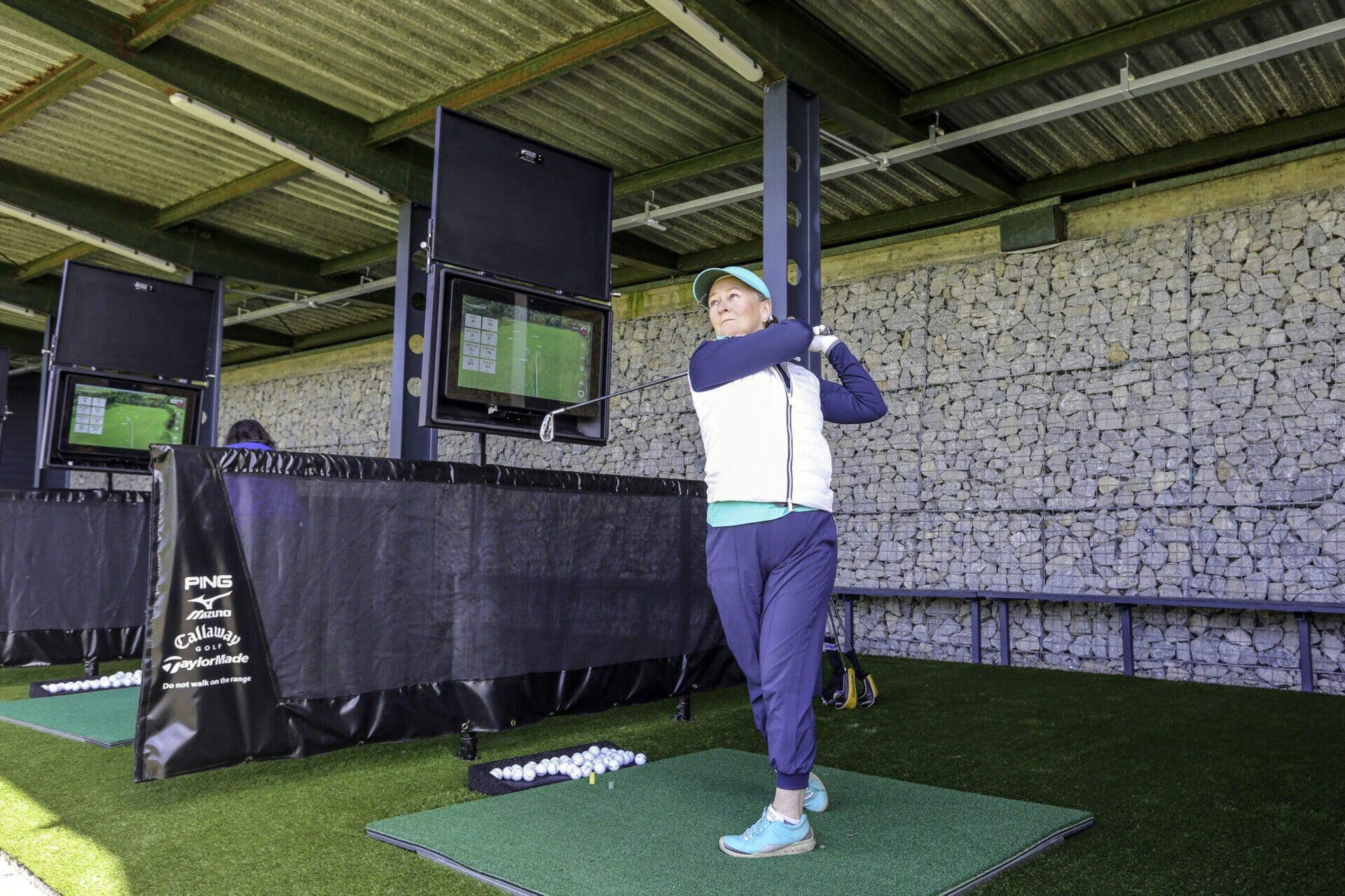 Ballyneety Driving Range unveils Ireland’s first TrackMan Range - Irish ...