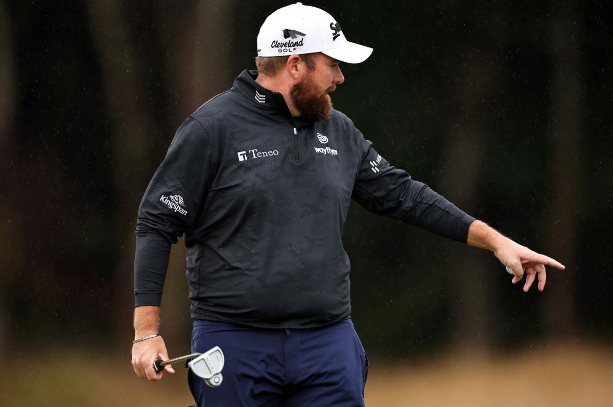 Lowry rides red-hot putter into contention at Renaissance - Irish Golfer