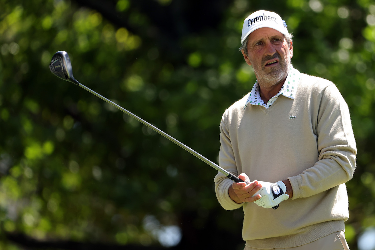 Age is just a number as Olazabal and Singh defy the wind to make the ...