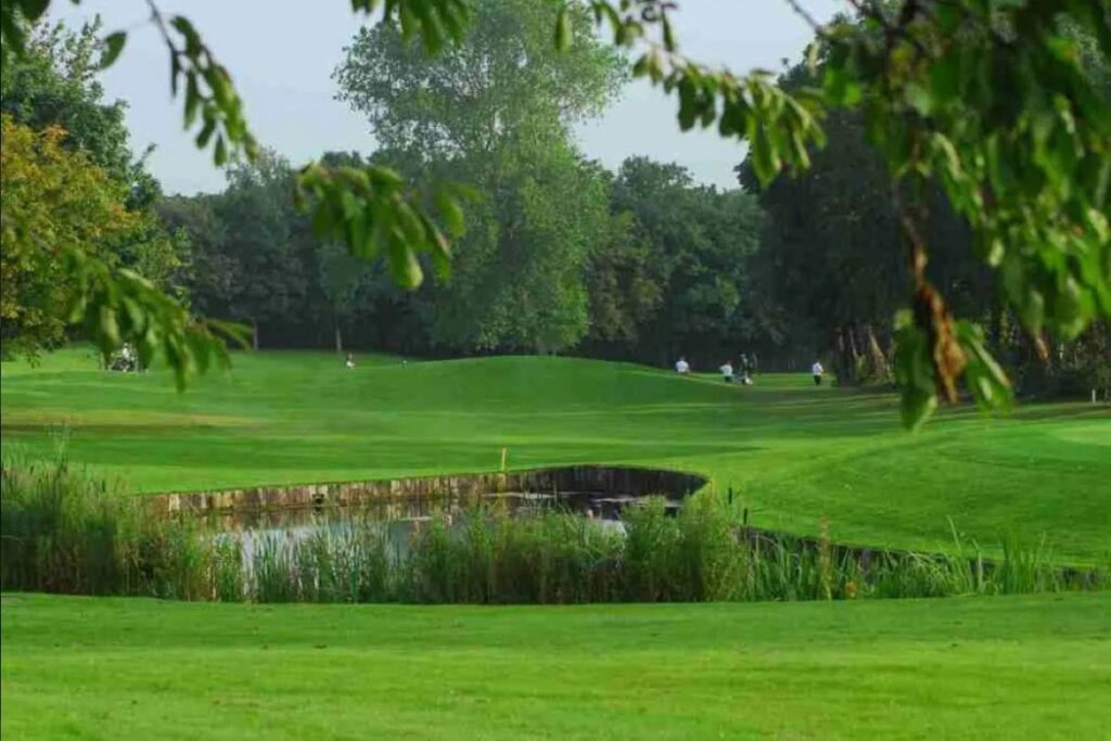 €75 million relocation offer rejected by Clontarf Golf Club - Irish ...